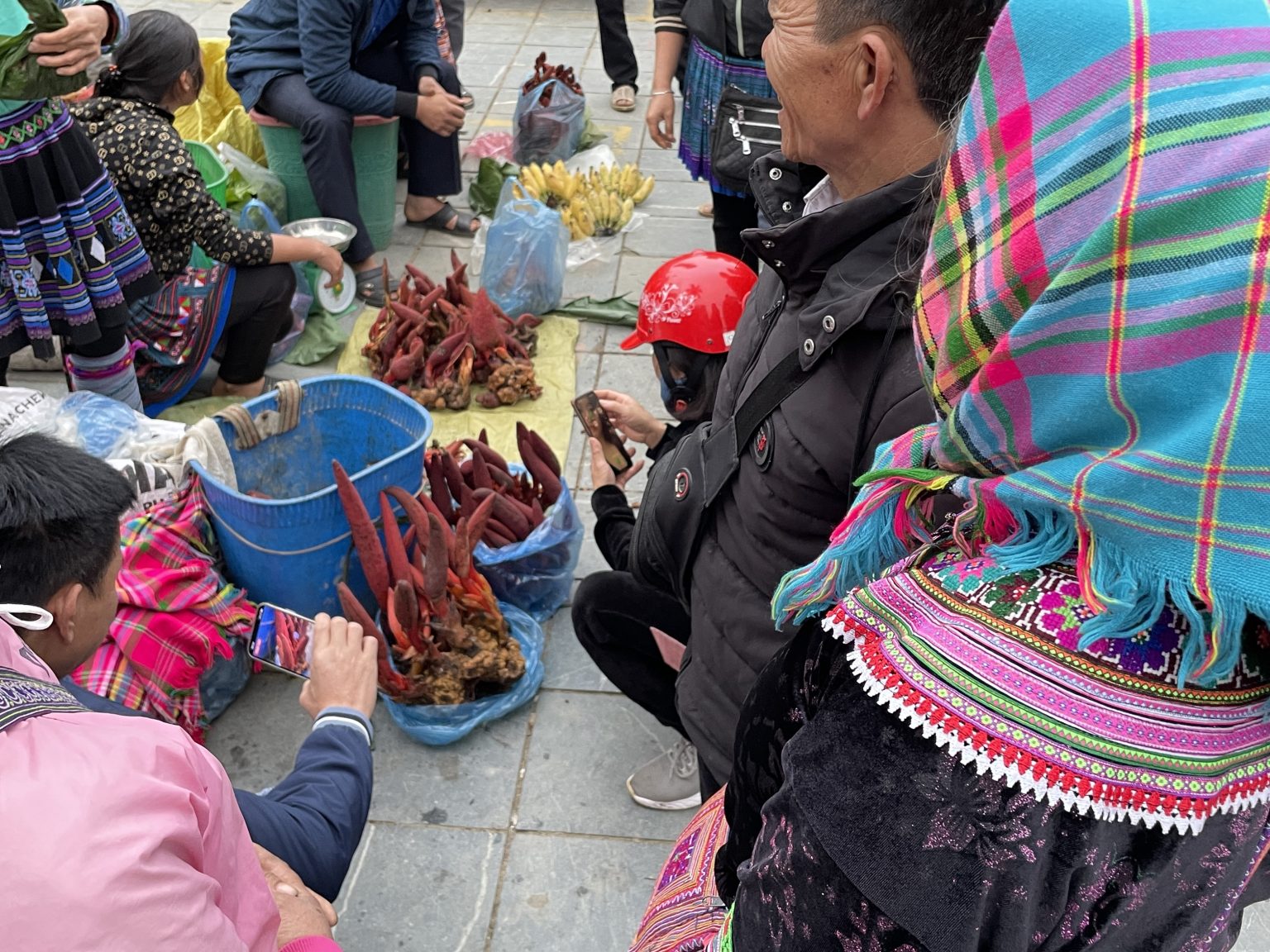 Ultimate Guide to Visiting the Bac Ha Market in Vietnam - CARRY ON ONLY