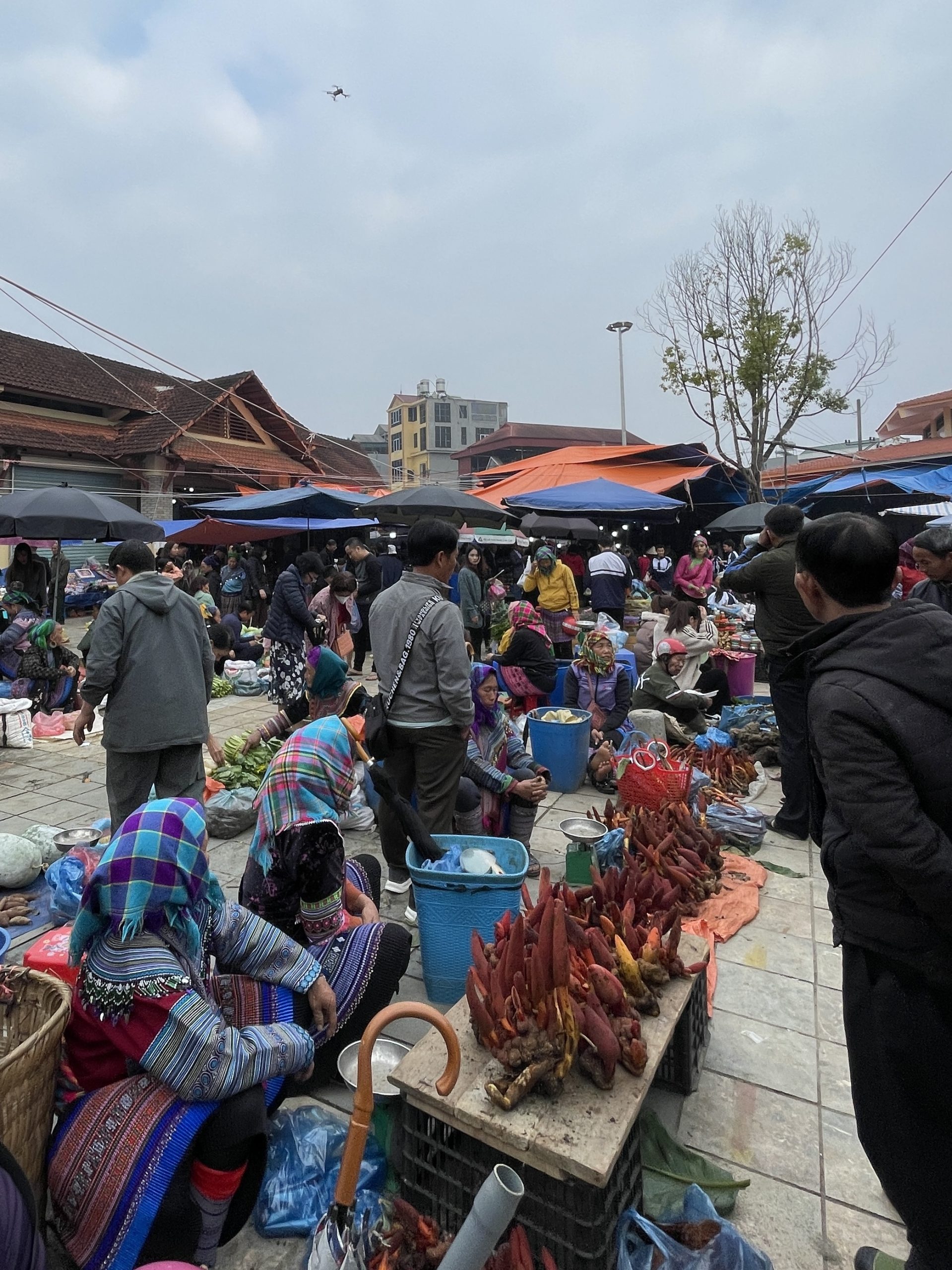 Ultimate Guide to Visiting the Bac Ha Market in Vietnam - CARRY ON ONLY